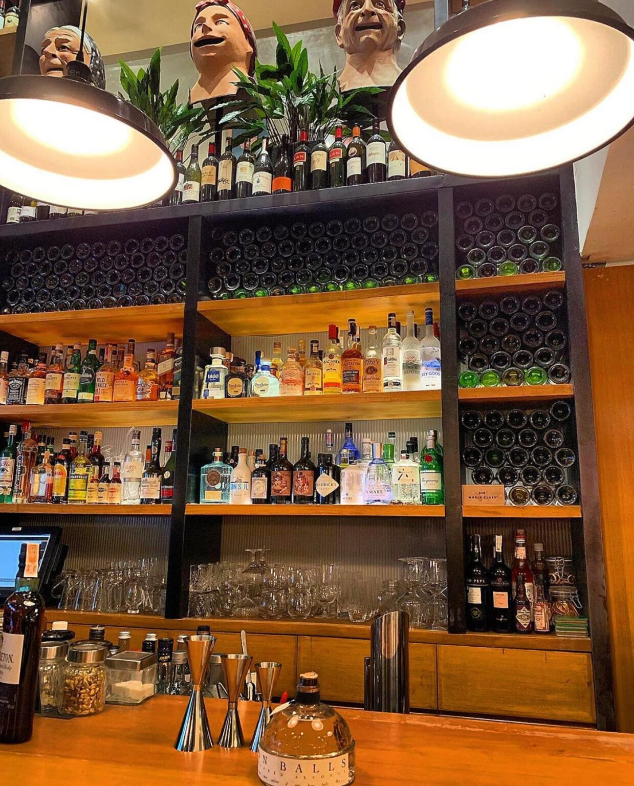 フィリピン BCN by Las Flores BCNバイ・ラスフローレス【BGCのスペイン料理店】 genre/spanish レストラン ...